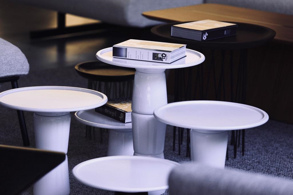 Mesa Lateral Capsula – LCL Design